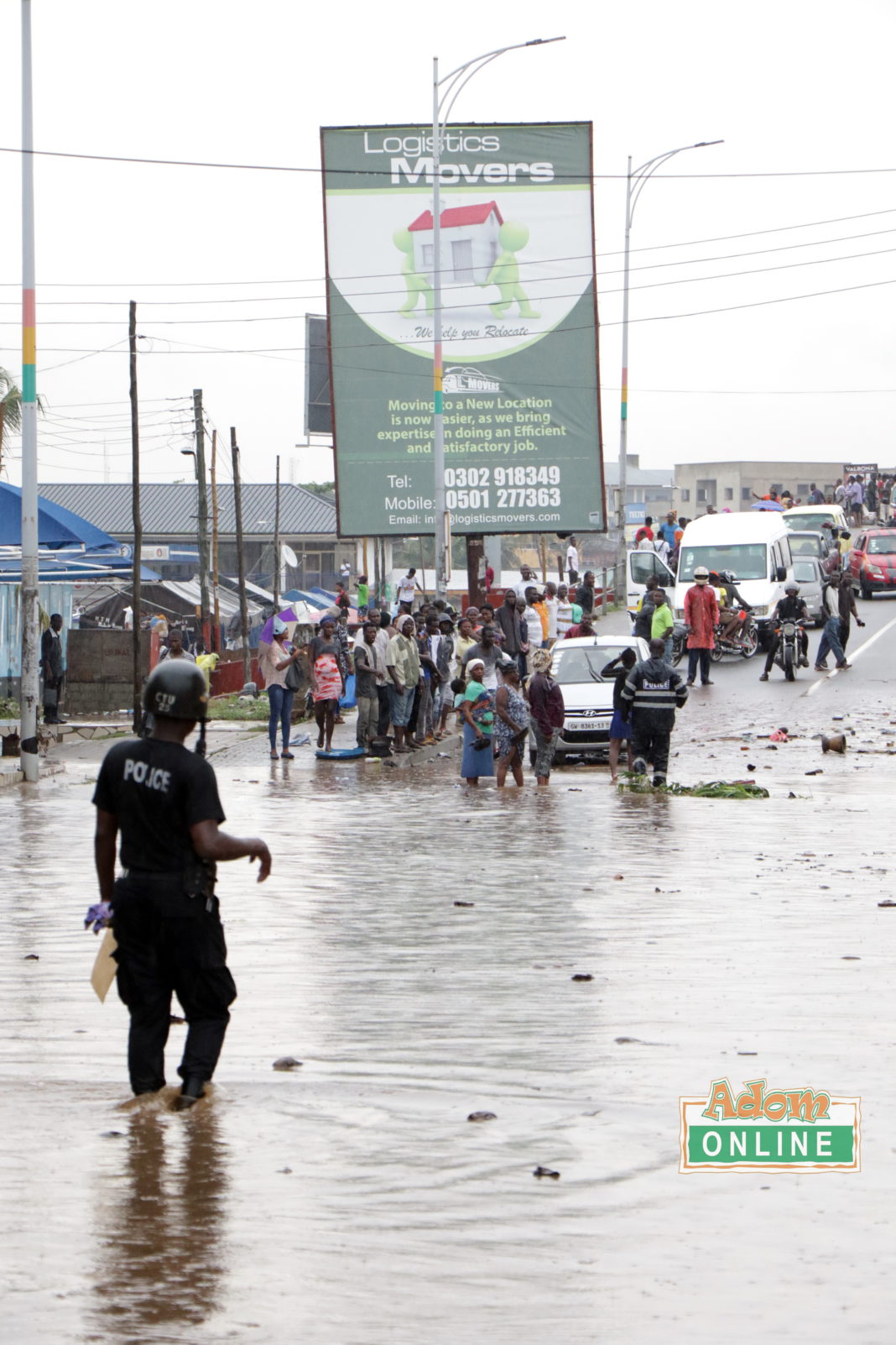 Exclusive photos of Accra flooding as Police rescue flood victims ...