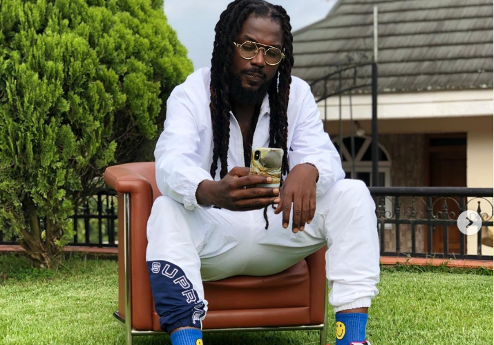 Samini drops never-seen photo of his son - Adomonline.com