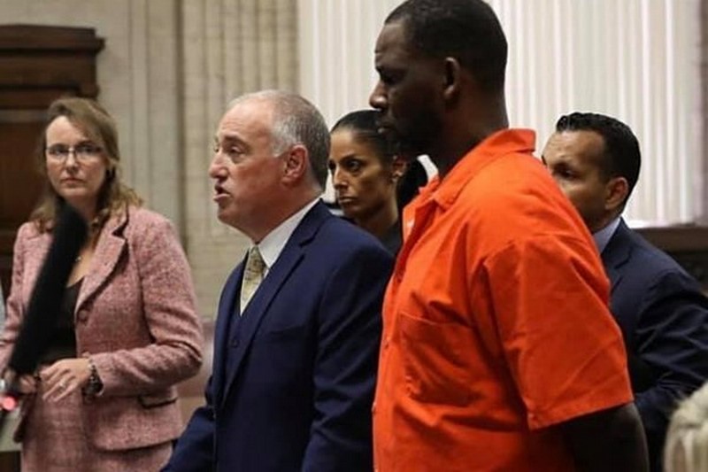 R. Kelly trial: First male accuser testifies to sexual abuse ...