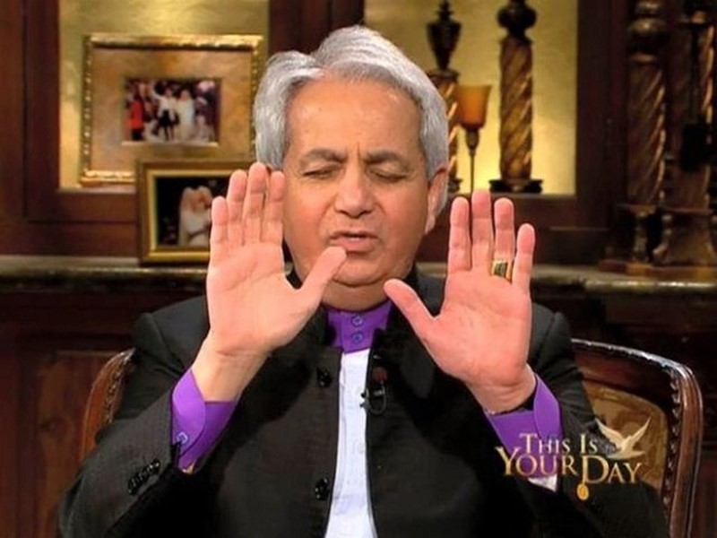 Benny Hinn arrives for ‘Holy Ghost Revival’ at The Maker’s House 2019 ...