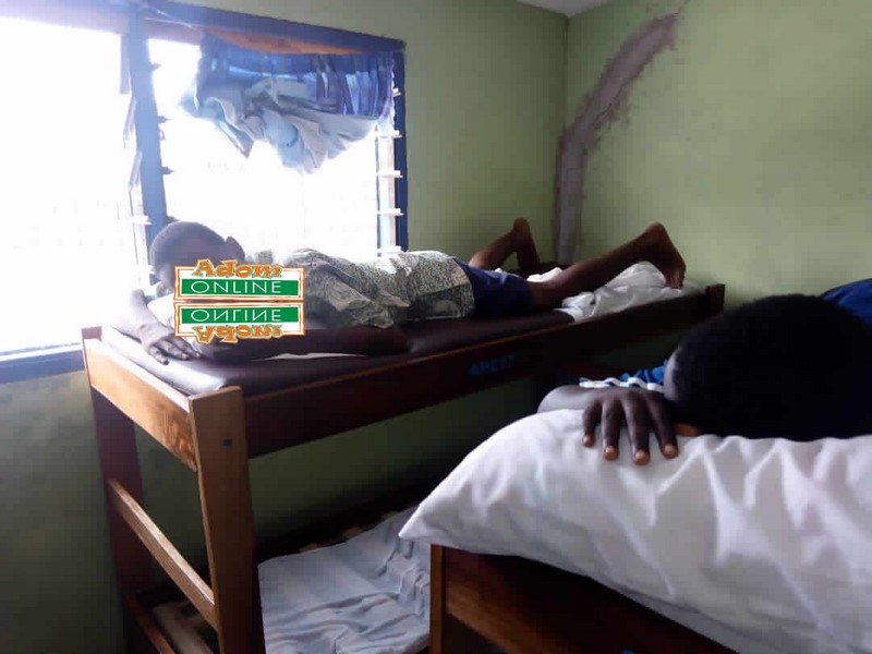 Students from three SHSs quarantined over A3 influenza outbreak ...