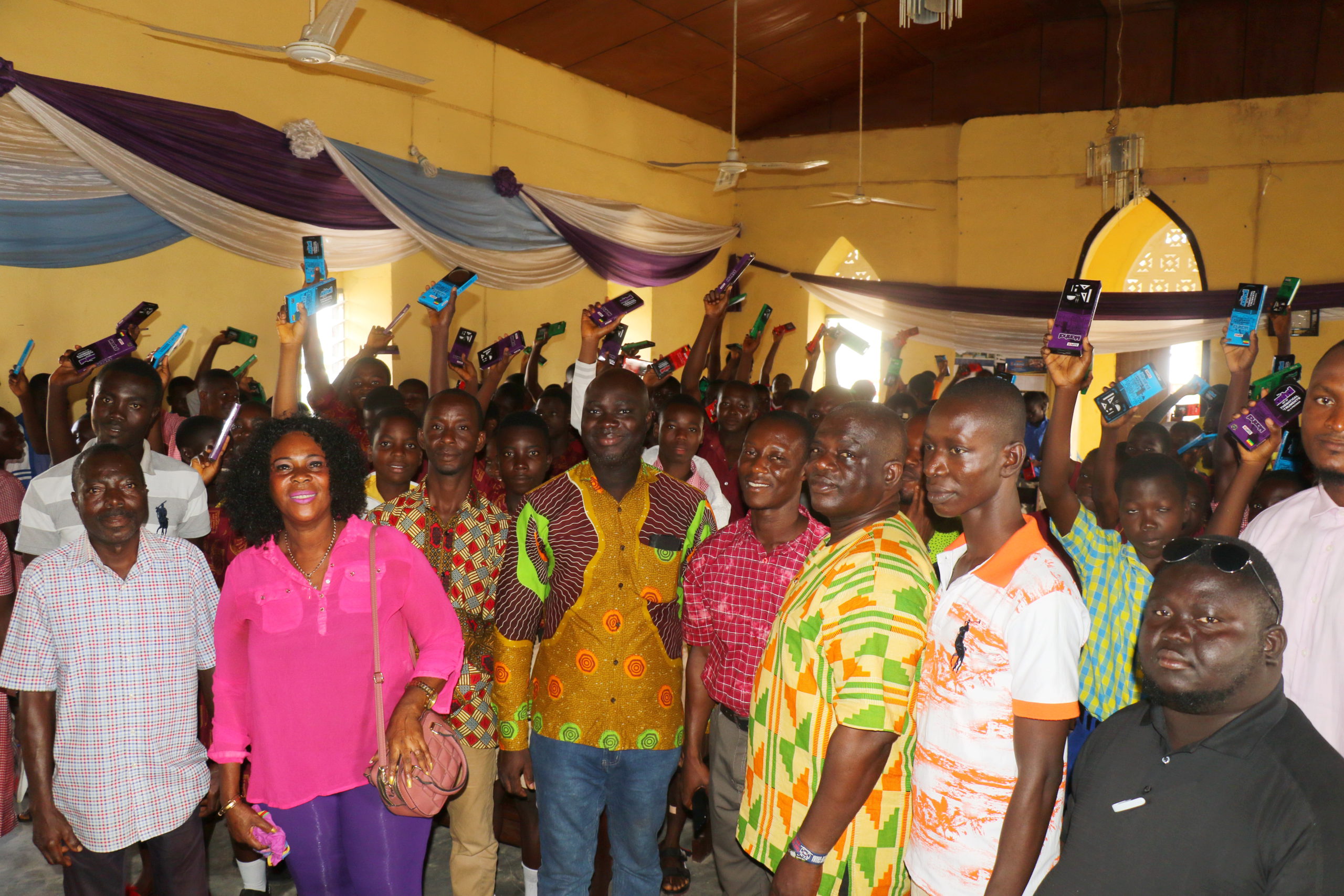 Adom FM's Prince Anin-Agyei distributes 1000 maths sets to Akim Achiase ...