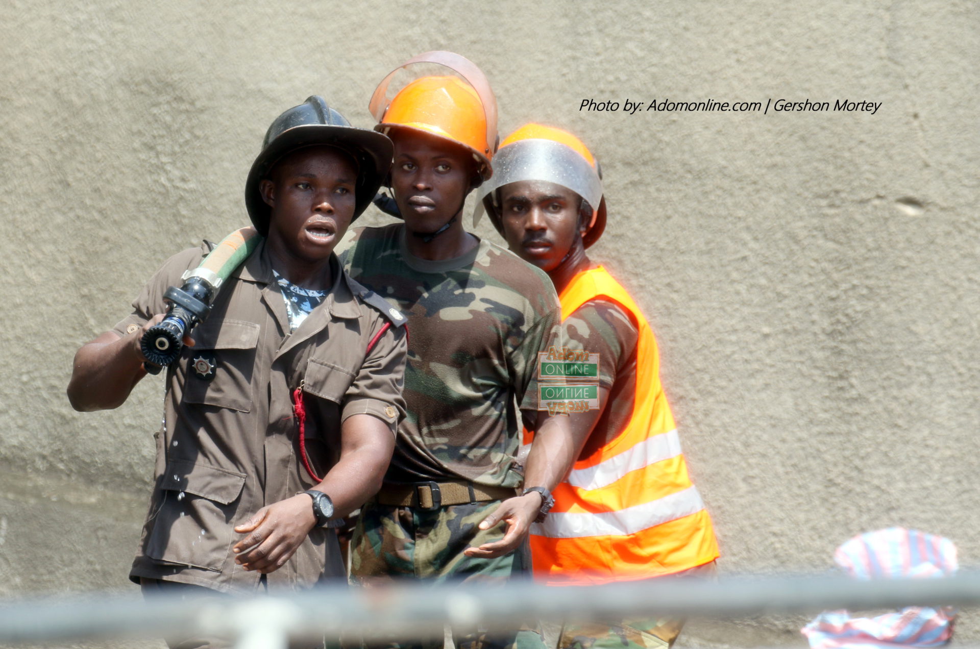 Exclusive photos of firefighters in action at GRA office in Accra ...