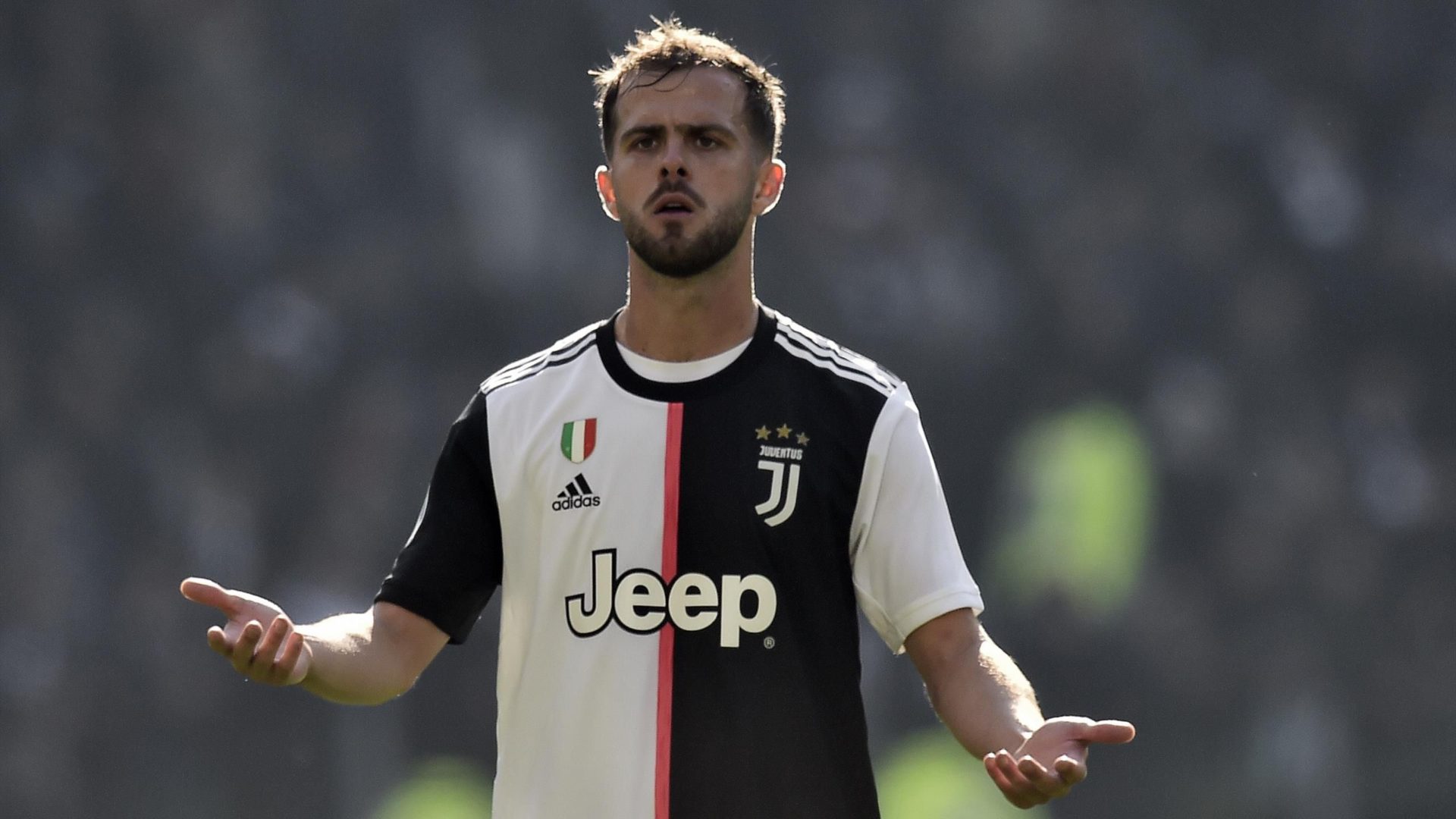 Barcelona agree deal with Juventus for Miralem Pjanic switch ...