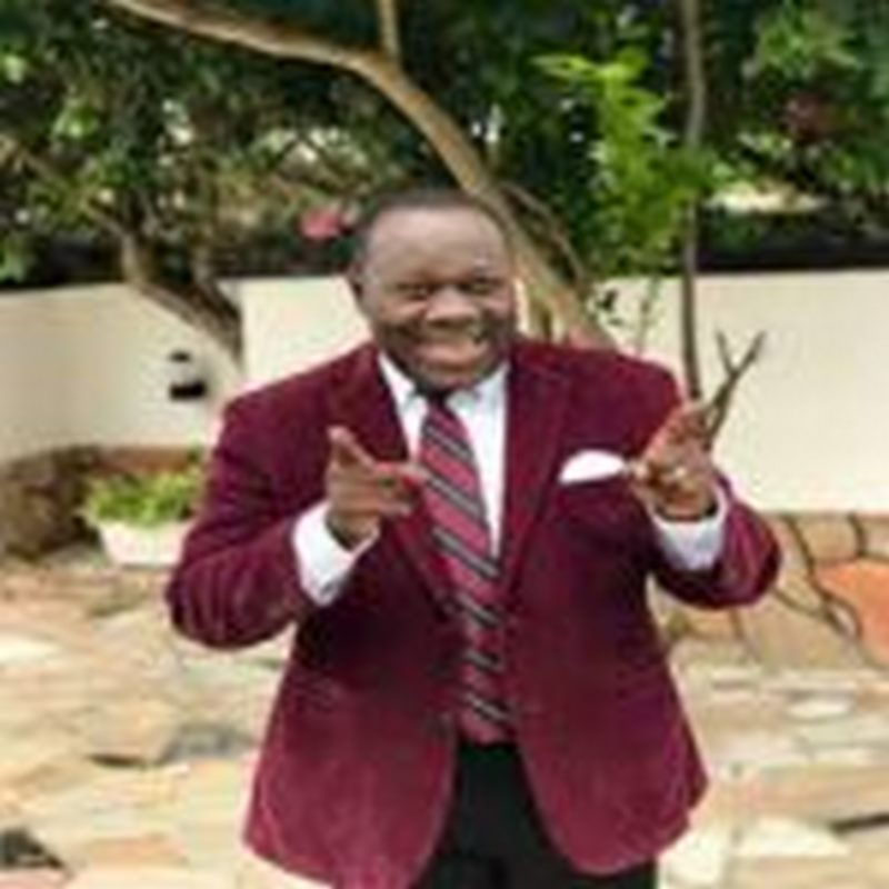 Check out Elder Mireku’s touching birthday message to wife - Adomonline.com