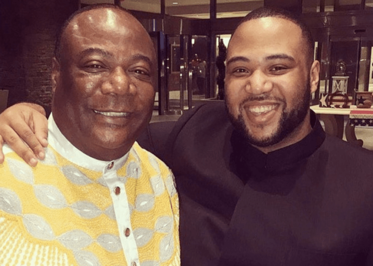 Trouble days over as Daniel Duncan Williams poses with family in latest ...