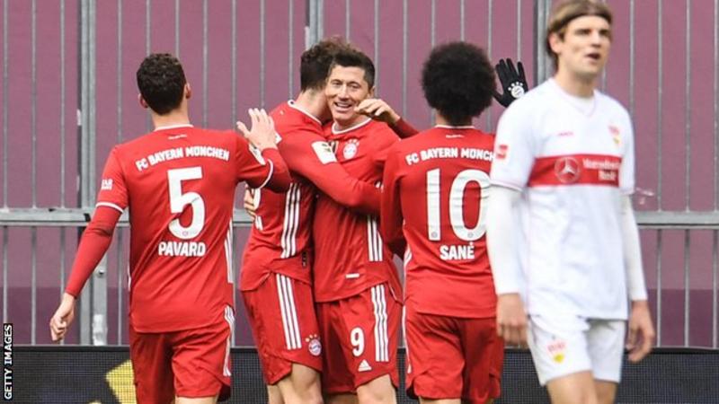 Lewandowski hits treble as 10-man Bayern run riot - Adomonline.com