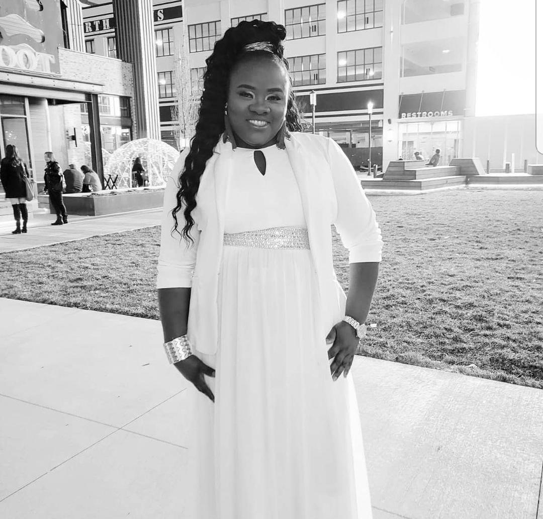 I forgot about education because of money, I regret choosing money ...