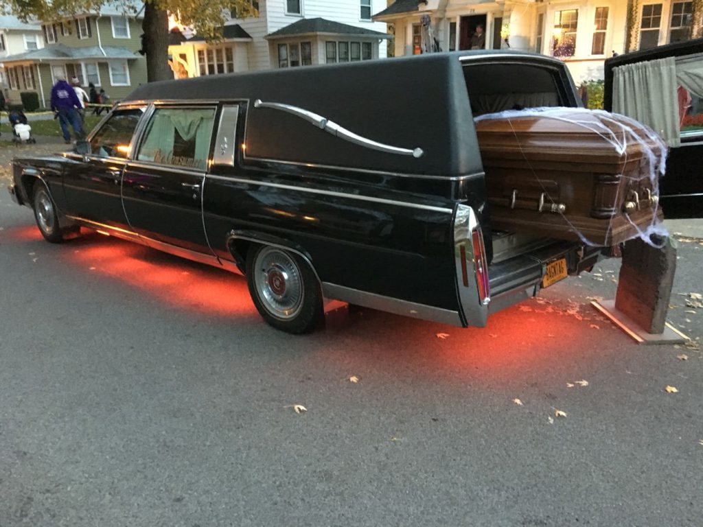 Hearse driver dies in accident while transporting corpse - Adomonline.com