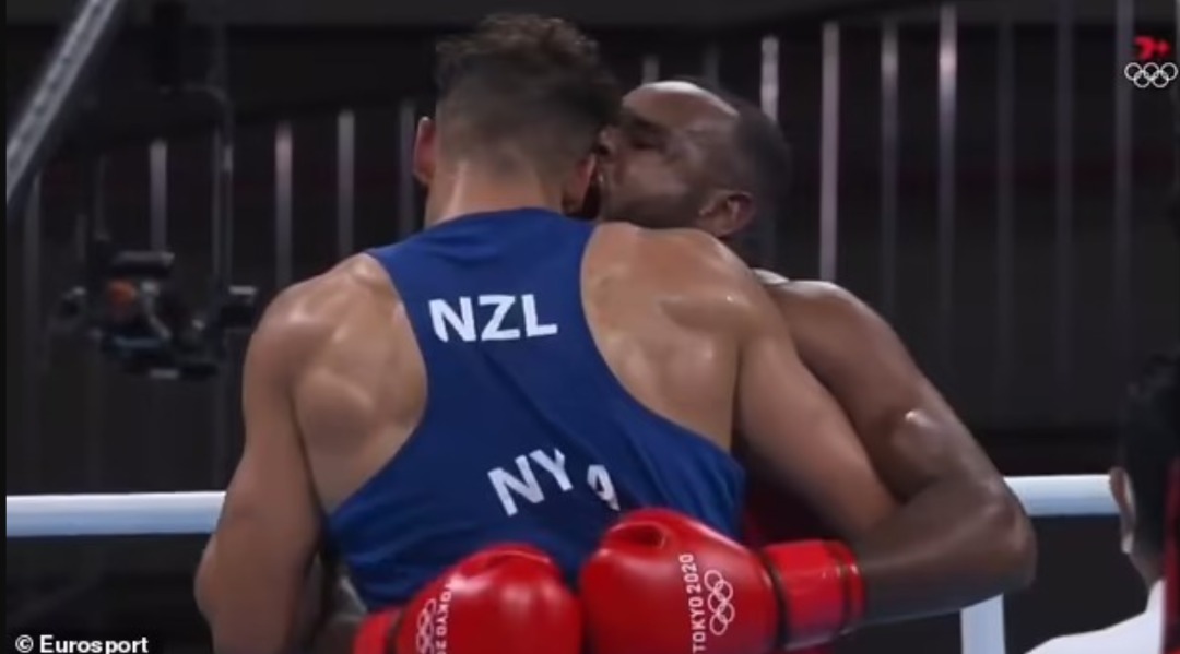 Tokyo Olympics: Boxer 'bites' opponent's ear in heavyweight fight ...