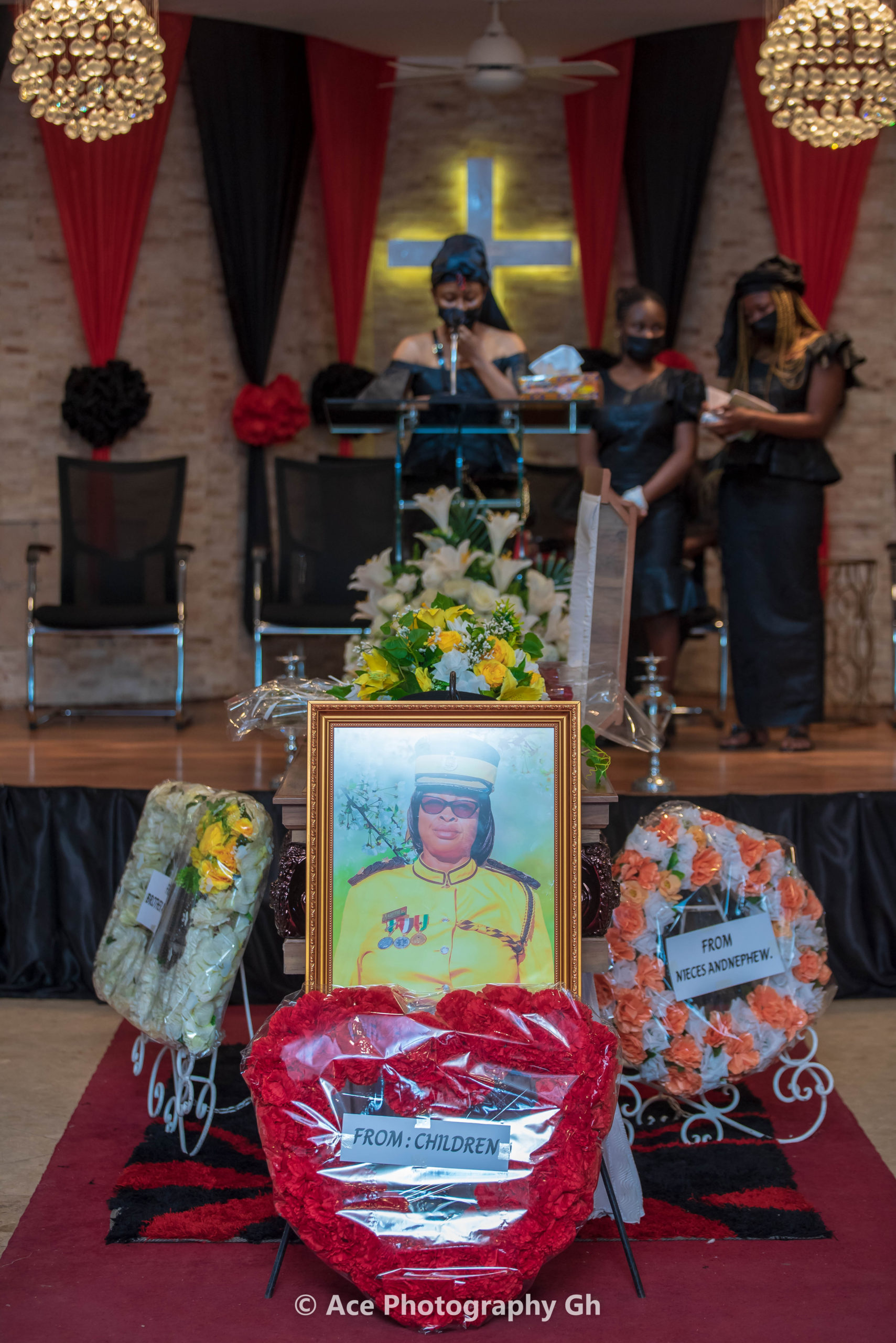 Singer Abiana finally lays mum to rest in solemn funeral ceremony ...