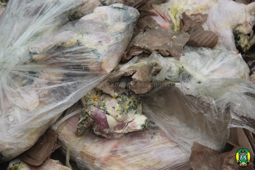 Police arrest two over sale of unwholesome rotten chicken - Adomonline.com