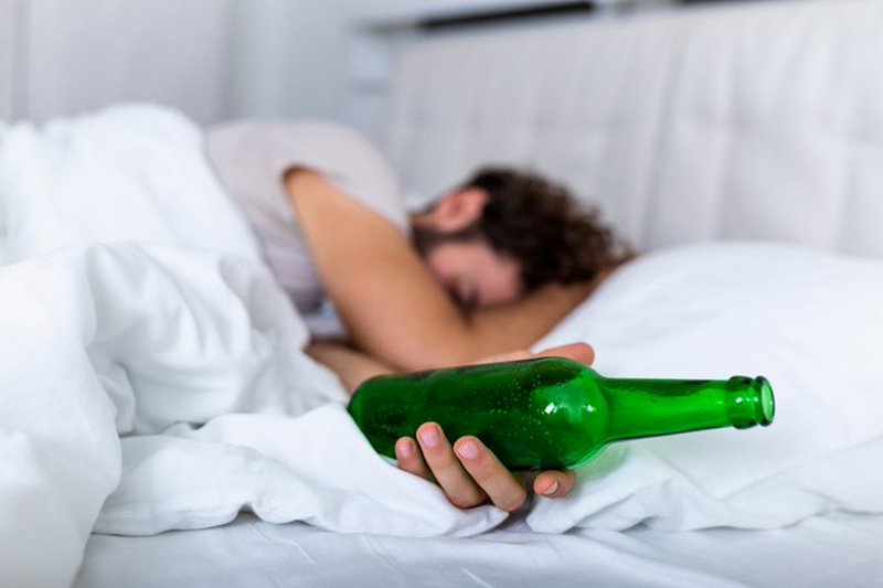 The real reason you have such weird and vivid dreams after boozing ...