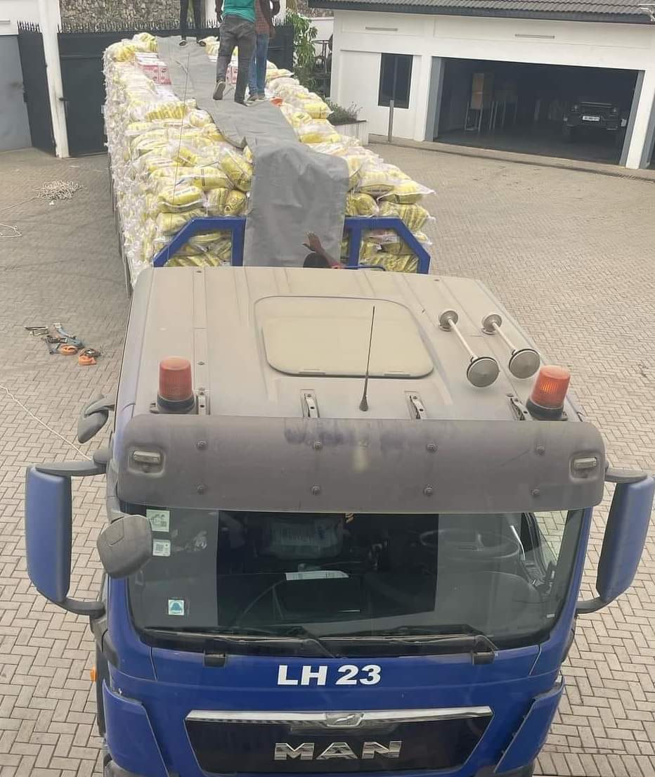 Apeatse explosion: Ibrahim Mahama donates truckload of food items to ...