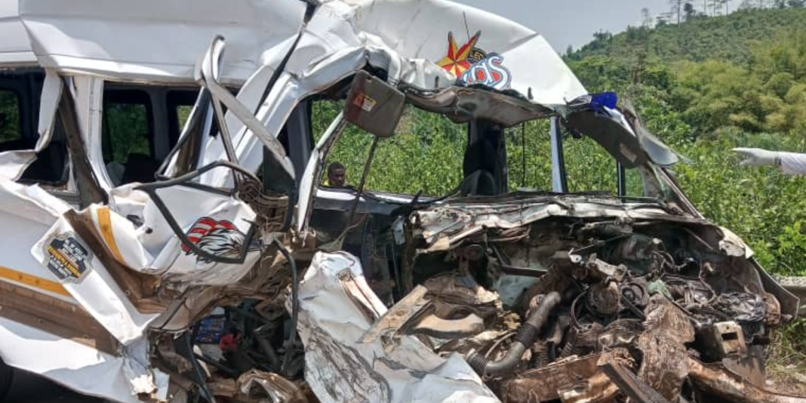 Six including 2-year-old boy feared dead in head-on collision at Wassa ...