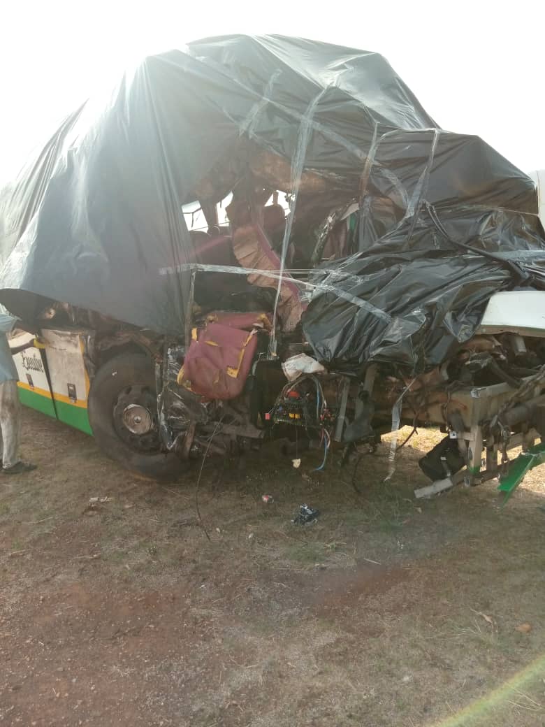4 dead in ghastly accident on Bole-Bamboi highway - Adomonline.com