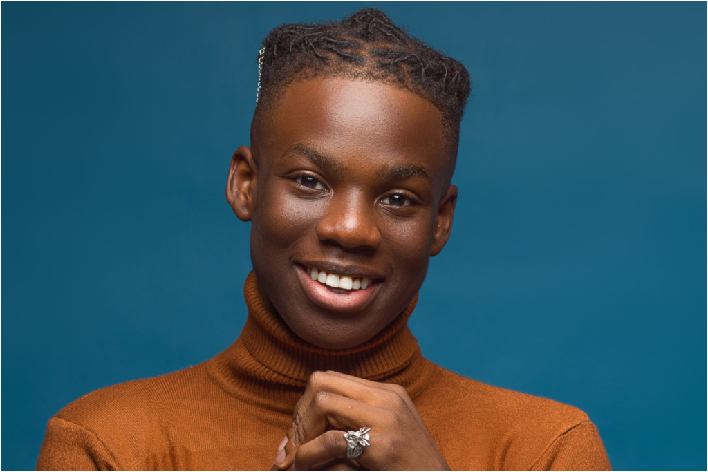 How 4 girls invaded my hotel room late at night - Rema - Adomonline.com