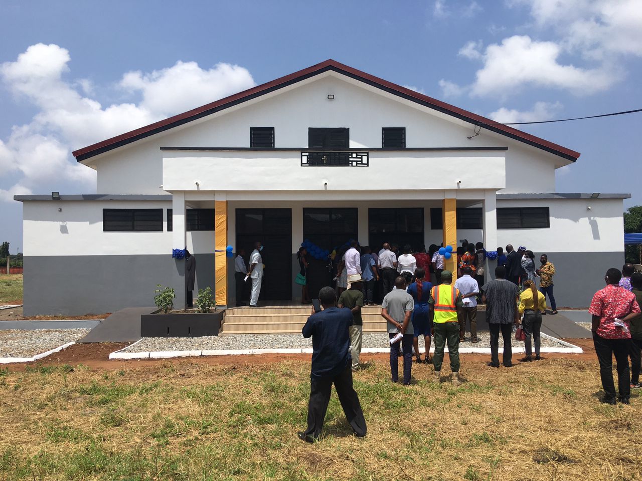 New canteen commissioned for University Basic School - Adomonline.com