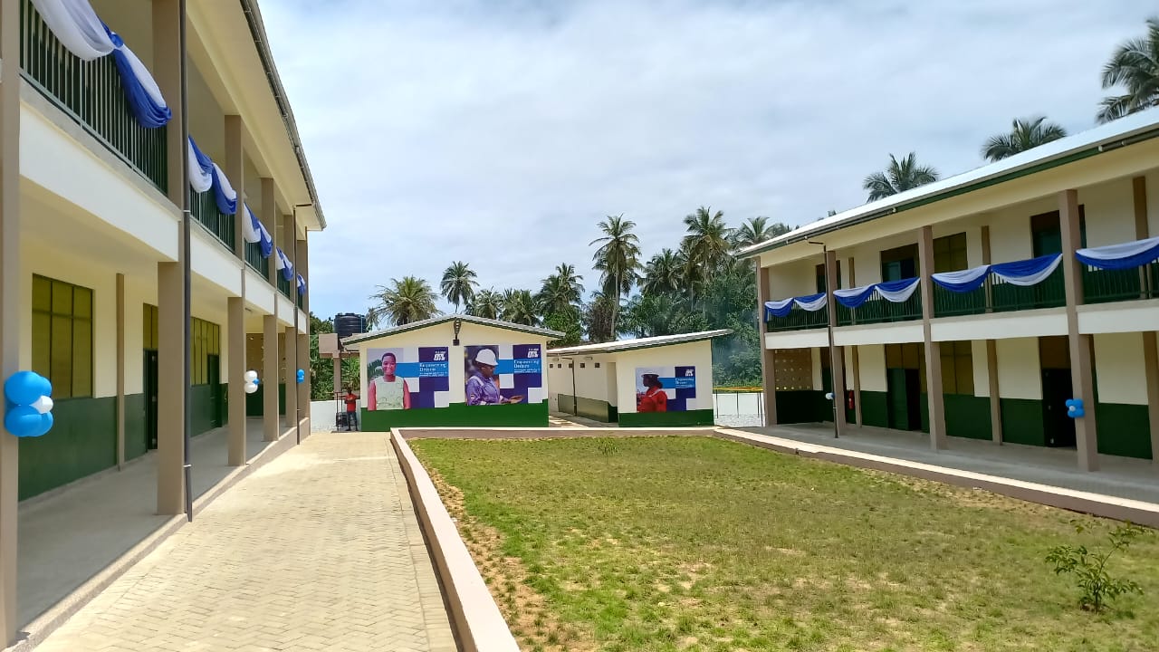 Annor Adjaye SHS gets Tullow's 16-unit 570-bed capacity dormitory block ...