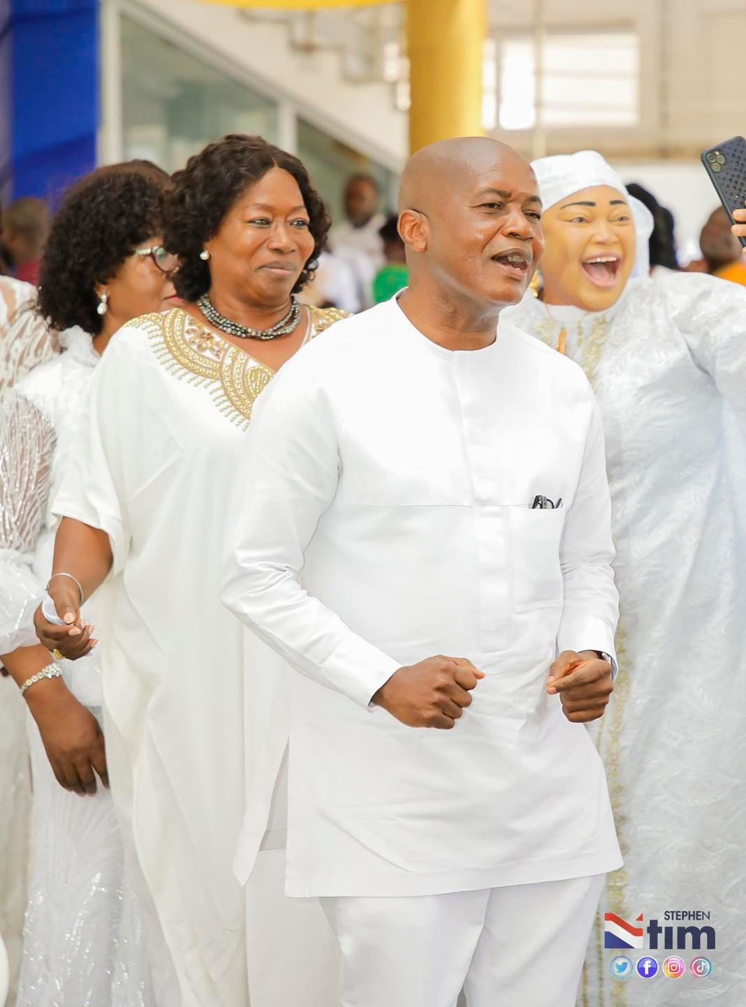 Stephen Ntim's emotional thanksgiving to God - Adomonline.com