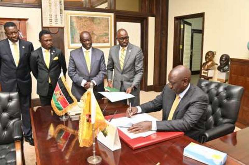 Kenya’s President Ruto reverses ex-president Kenyatta’s orders on first ...