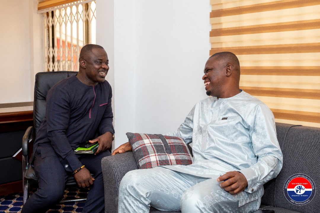 Sports Minister visits NPP headquarters - Adomonline.com