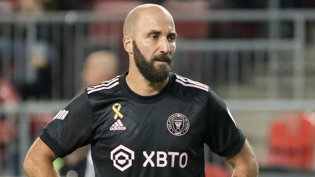 Gonzalo Higuain to retire at end of Inter Miami's 2022 MLS season ...
