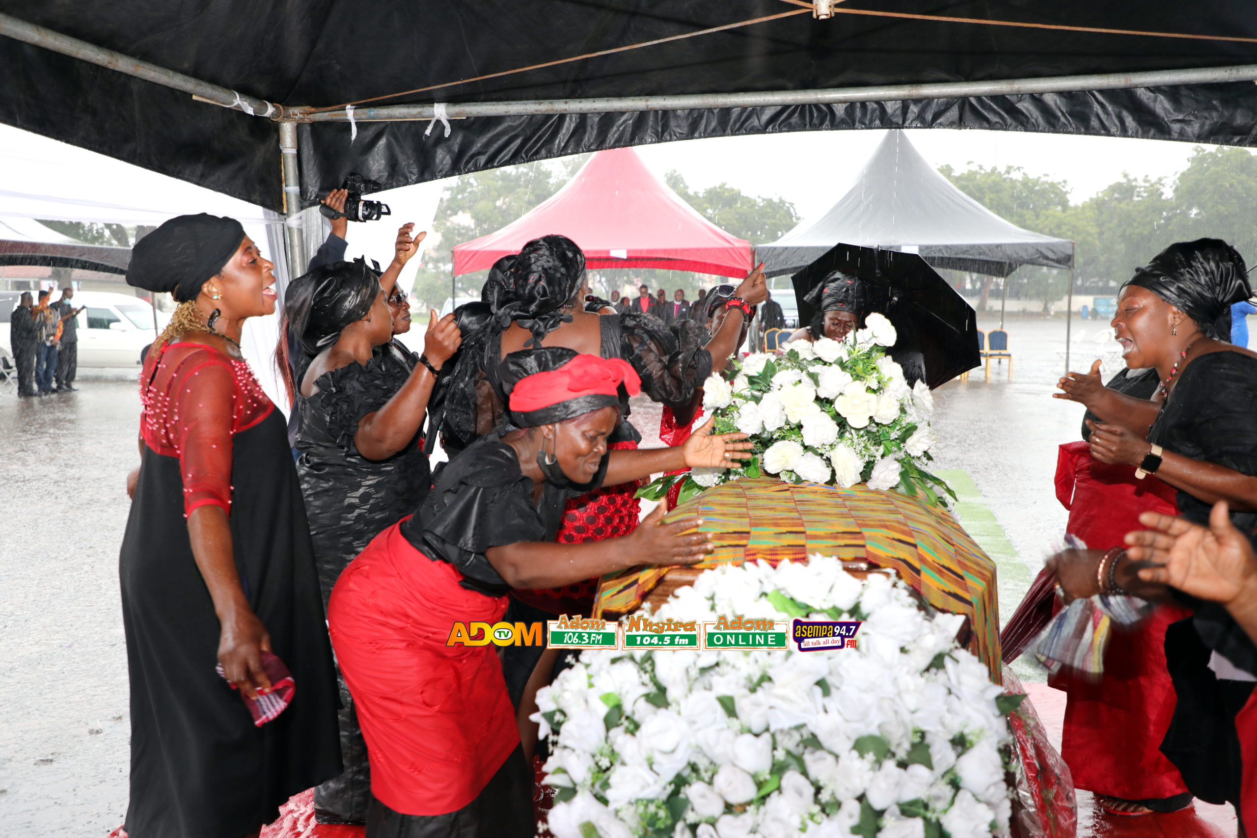 All the emotional photos you need to see as actor 'Waakye' is laid to rest