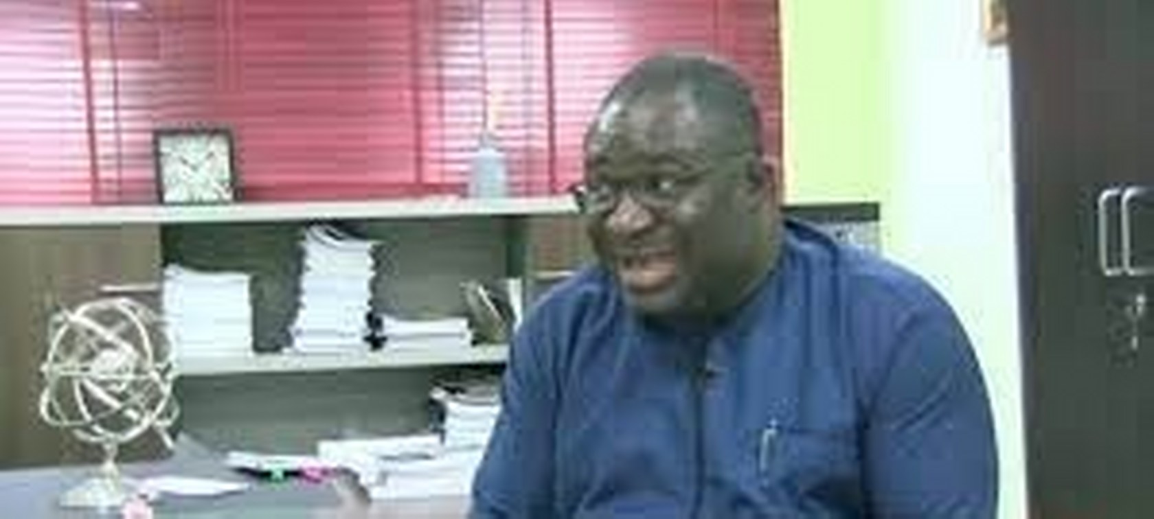 Being an MP is one of the most 'useless' jobs; some beg for money ...