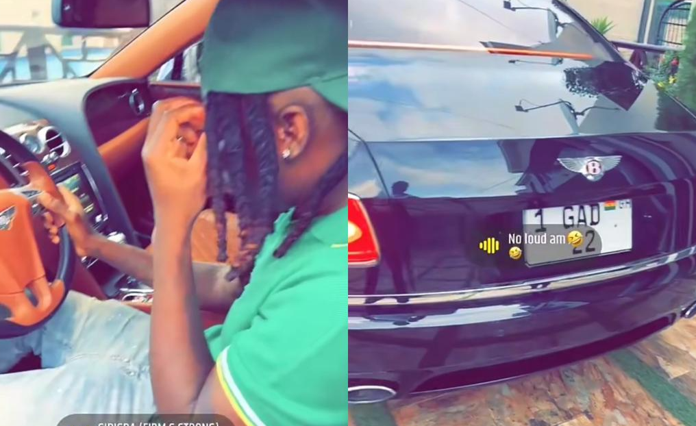 Stonebwoy shows off his new sporty Bentley [Video] - Adomonline.com
