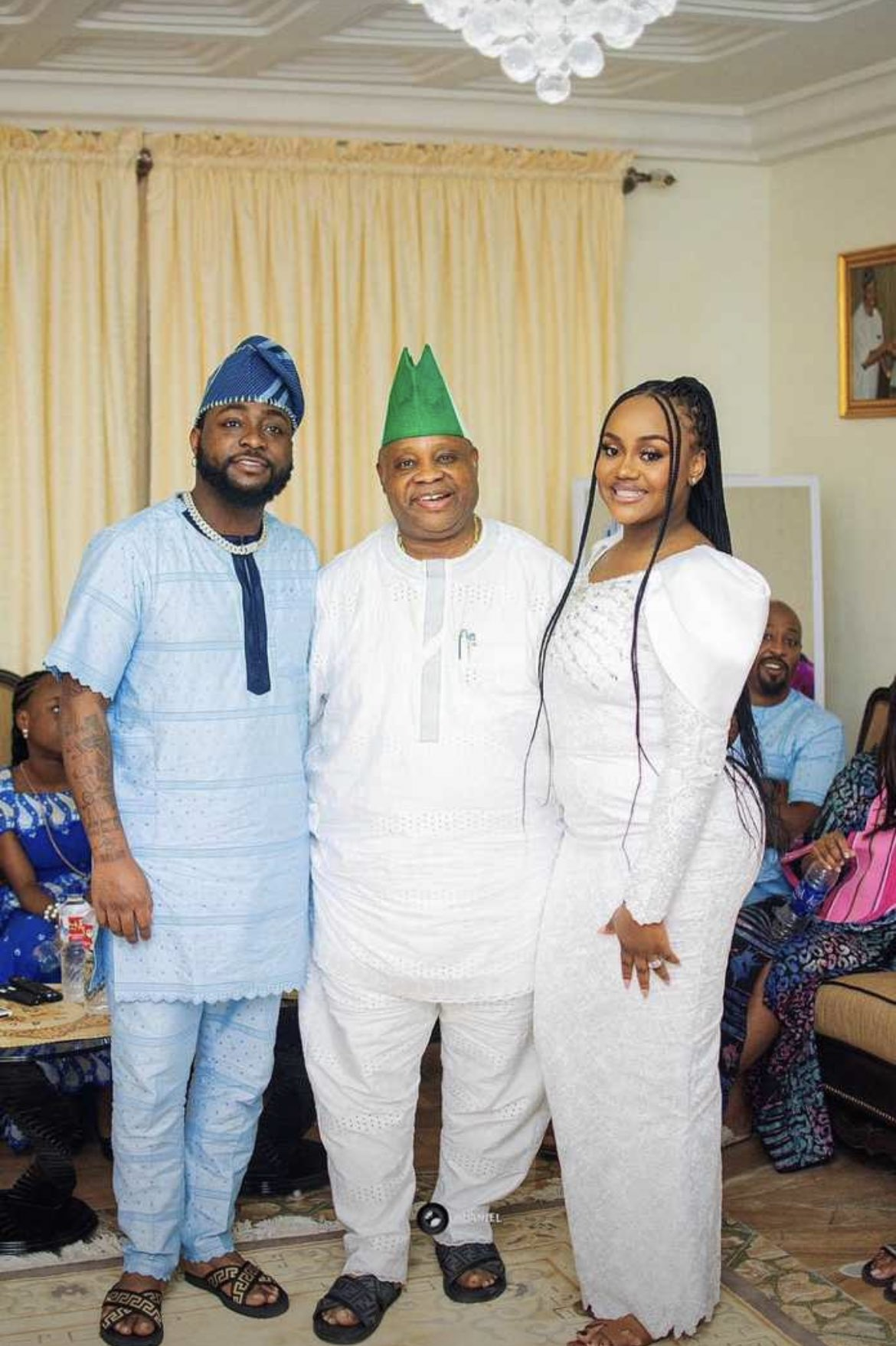 Davido and Chioma spotted wearing 'wedding rings' - Adomonline.com