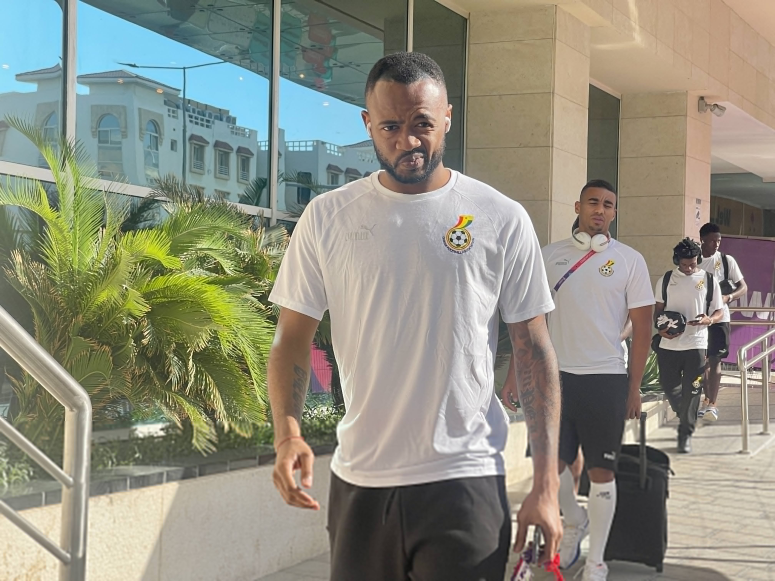 Crazy reactions as Otto Addo starts Jordan in South Korea game ...