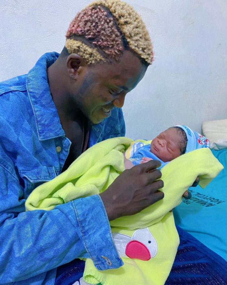 Popular singer welcomes fourth child with third baby mama - Adomonline.com