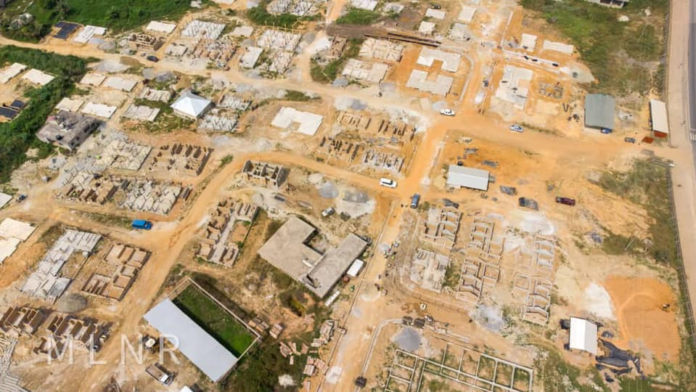 Apiate explosion a year on; 124 housing units under construction ...