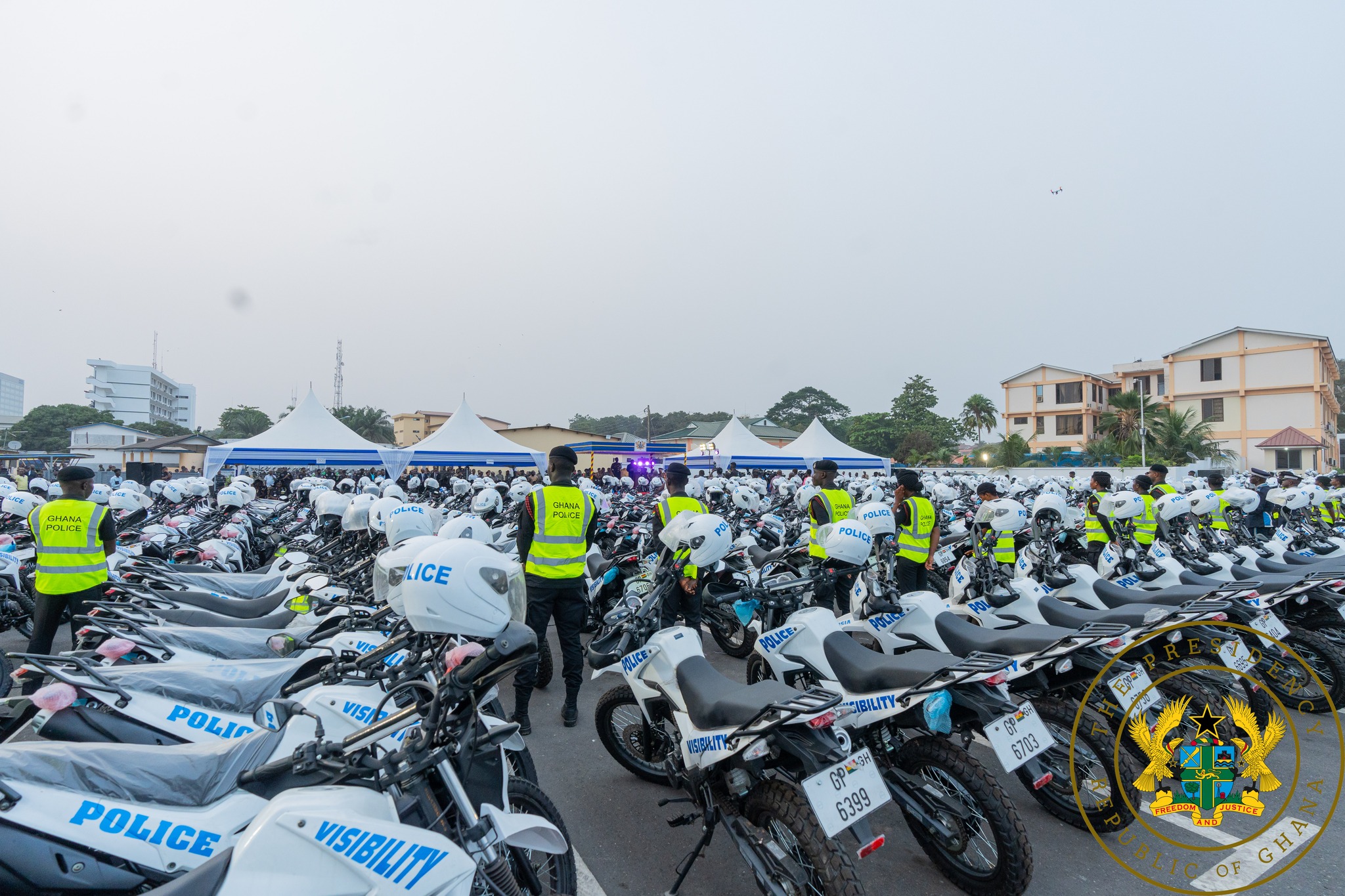 Akufo-Addo presents 600 motorbikes, 100 vehicles to Police [Photos] - Adomonline.com