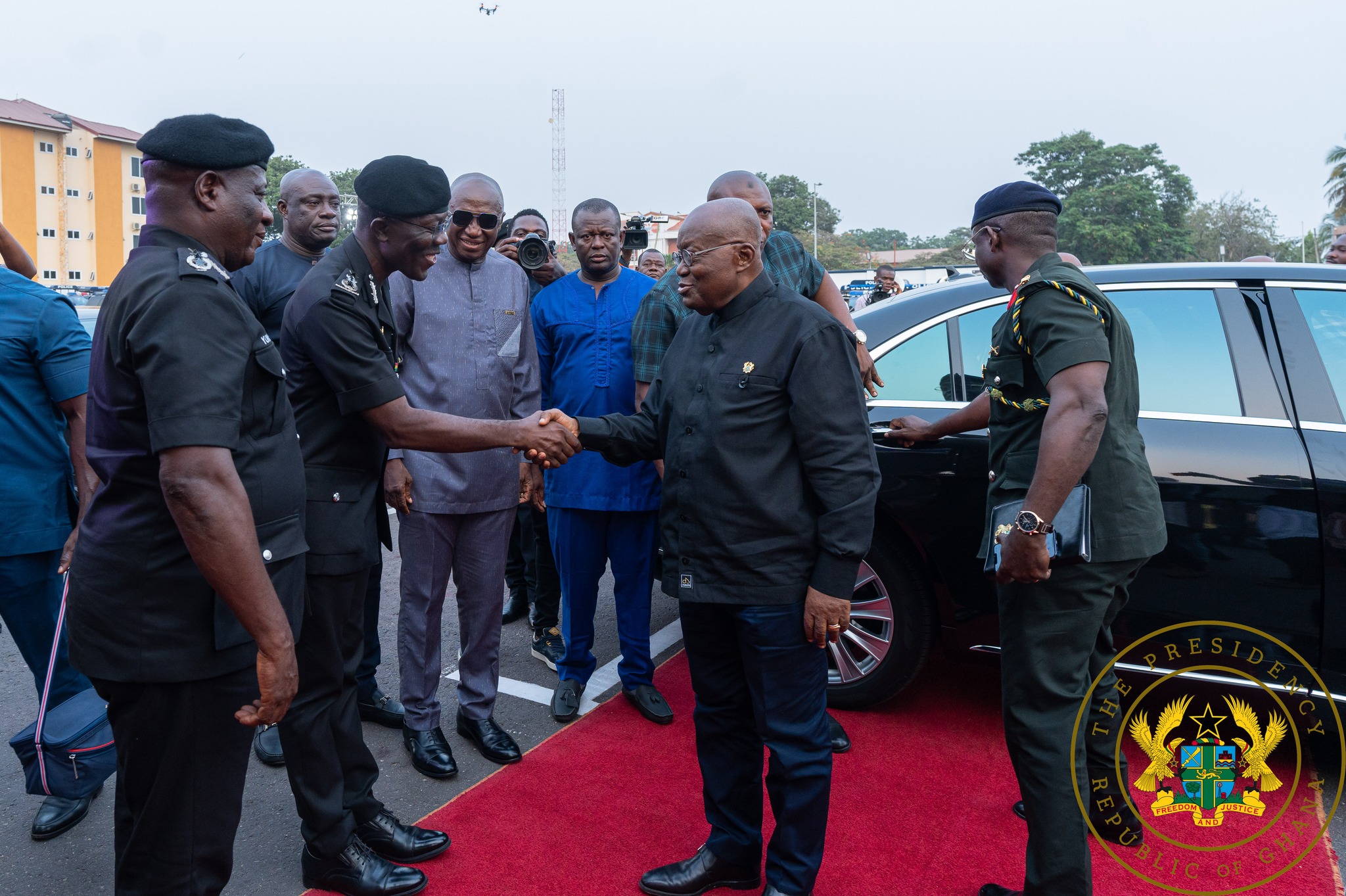 Akufo-Addo presents 600 motorbikes, 100 vehicles to Police [Photos ...