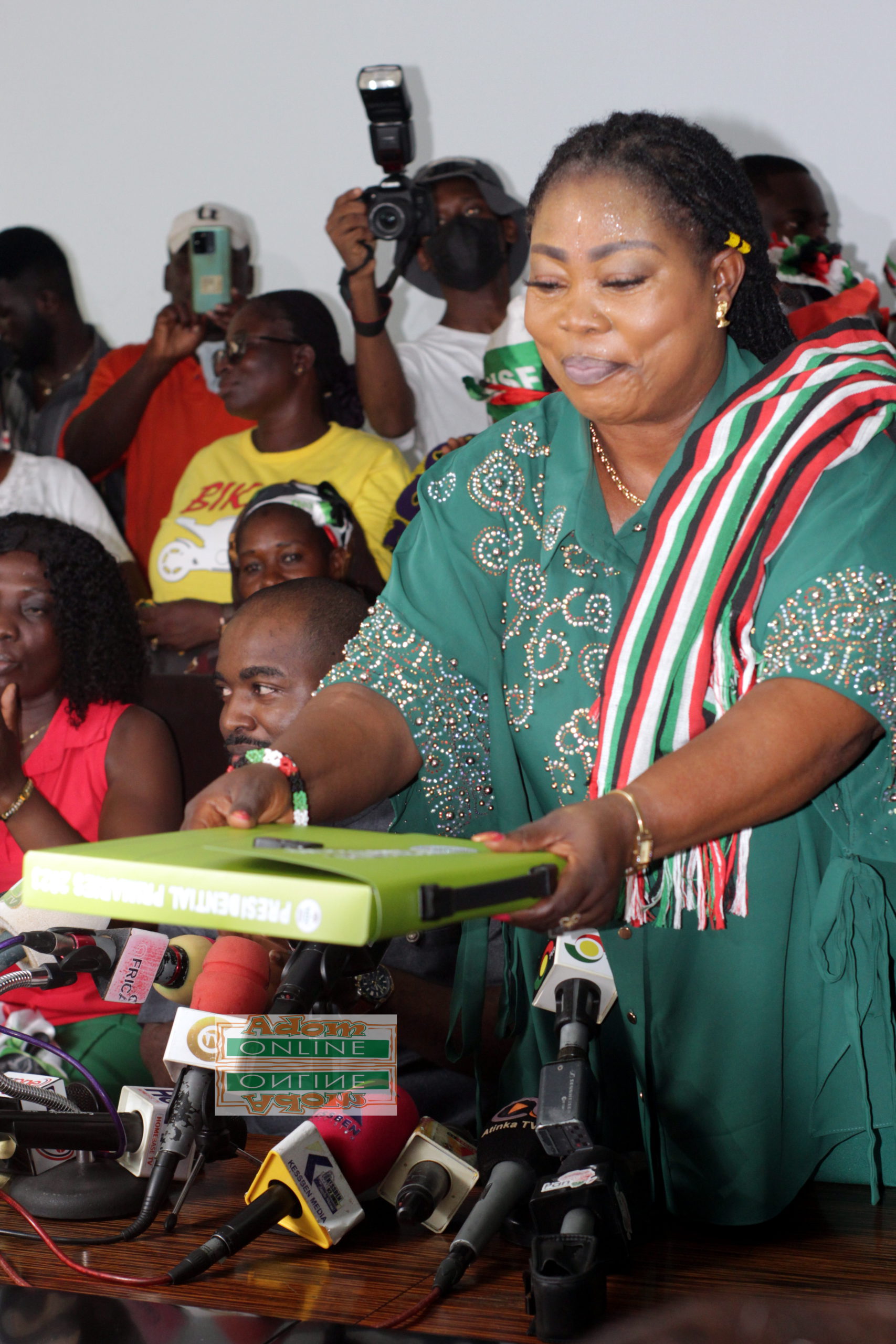 NDC Flagbearership race: Exciting scenes as Kwabena Duffuor picks ...