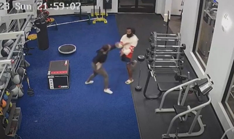 Woman fights off attacker in US gym - Adomonline.com