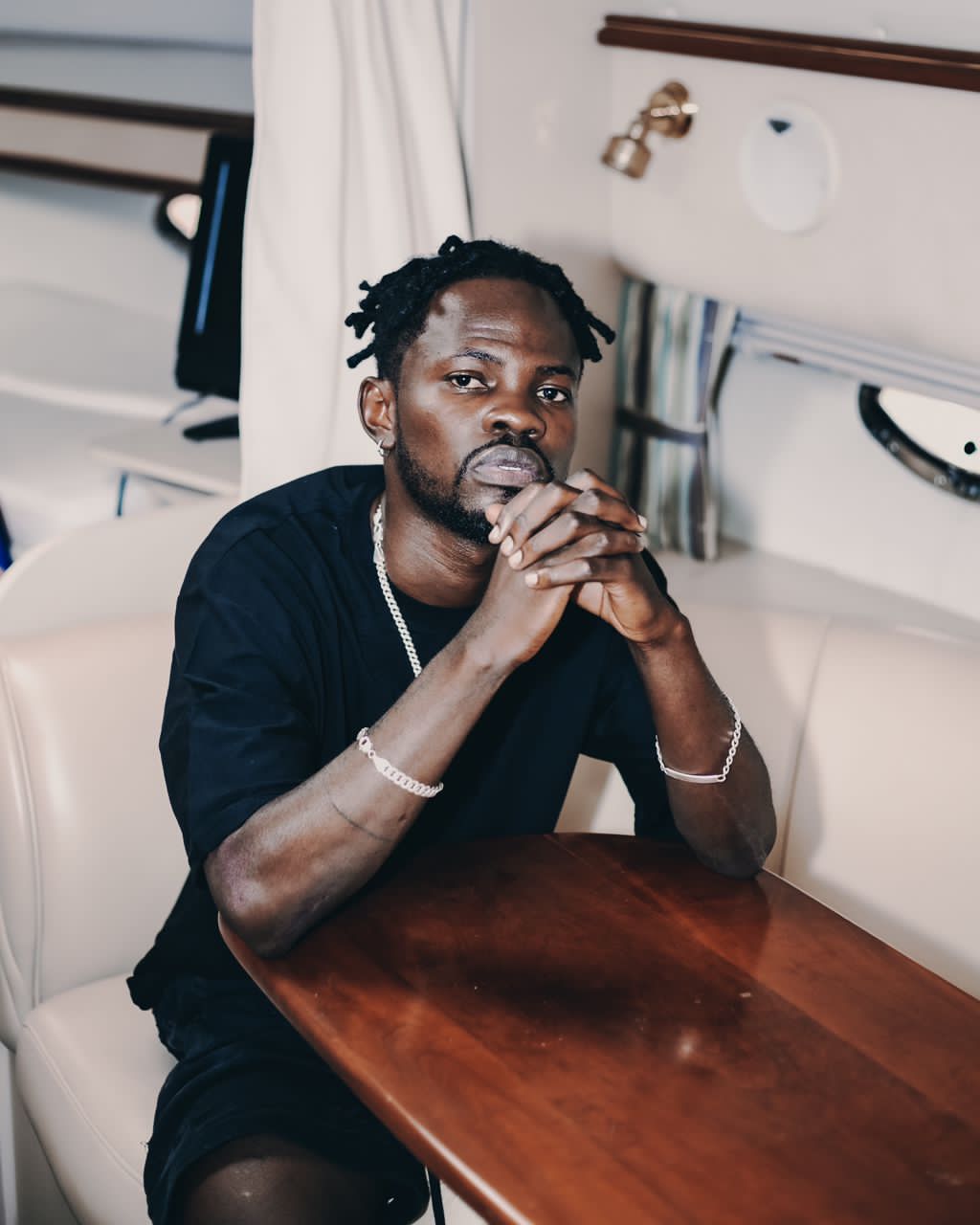 Fameye drops new single titled 'Questions' - Adomonline.com