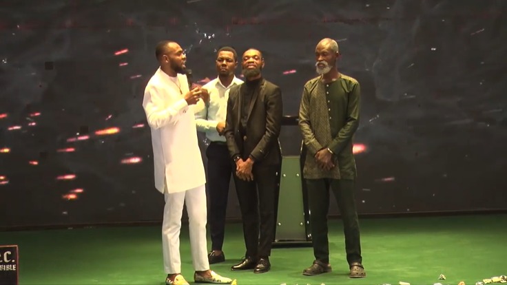 Rev Obofour gifts his lookalike GHS 5k [Video] - Adomonline.com