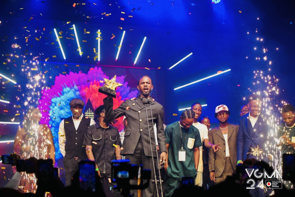 2023 VGMA: Scenes from Konongo Zongo after Black Sherif was announced ...