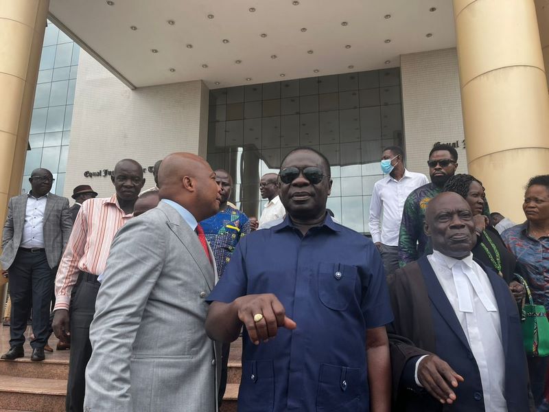 Court: Gyakye Quayson and Tsikata embrace in a touching moment [Watch ...