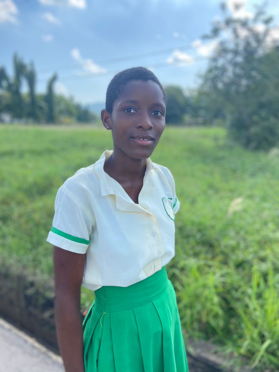 Ghanaians donate sanitary pad, GHC1,000, others to school girl who went ...