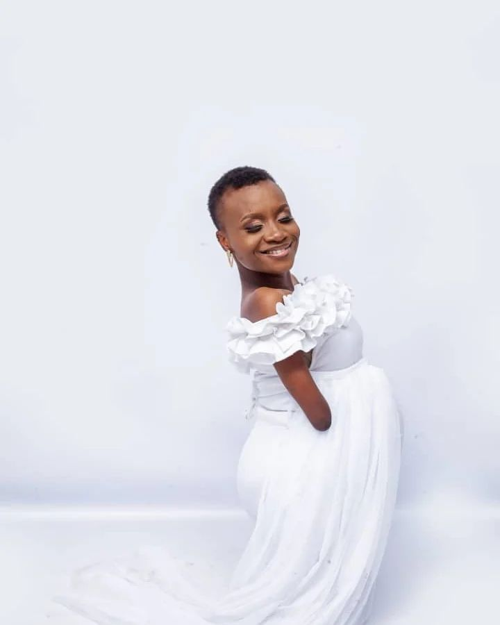 Woman Born Without Limbs Expecting First Child Photos Adomonline