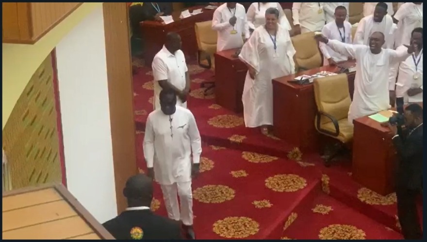 James Gyakye Quayson officially sworn-in as Assin North MP - Adomonline.com