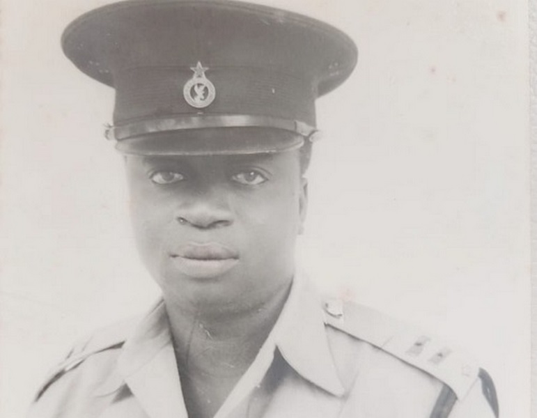 Ghana Police join retired detective to celebrate 90th birthday [photos ...