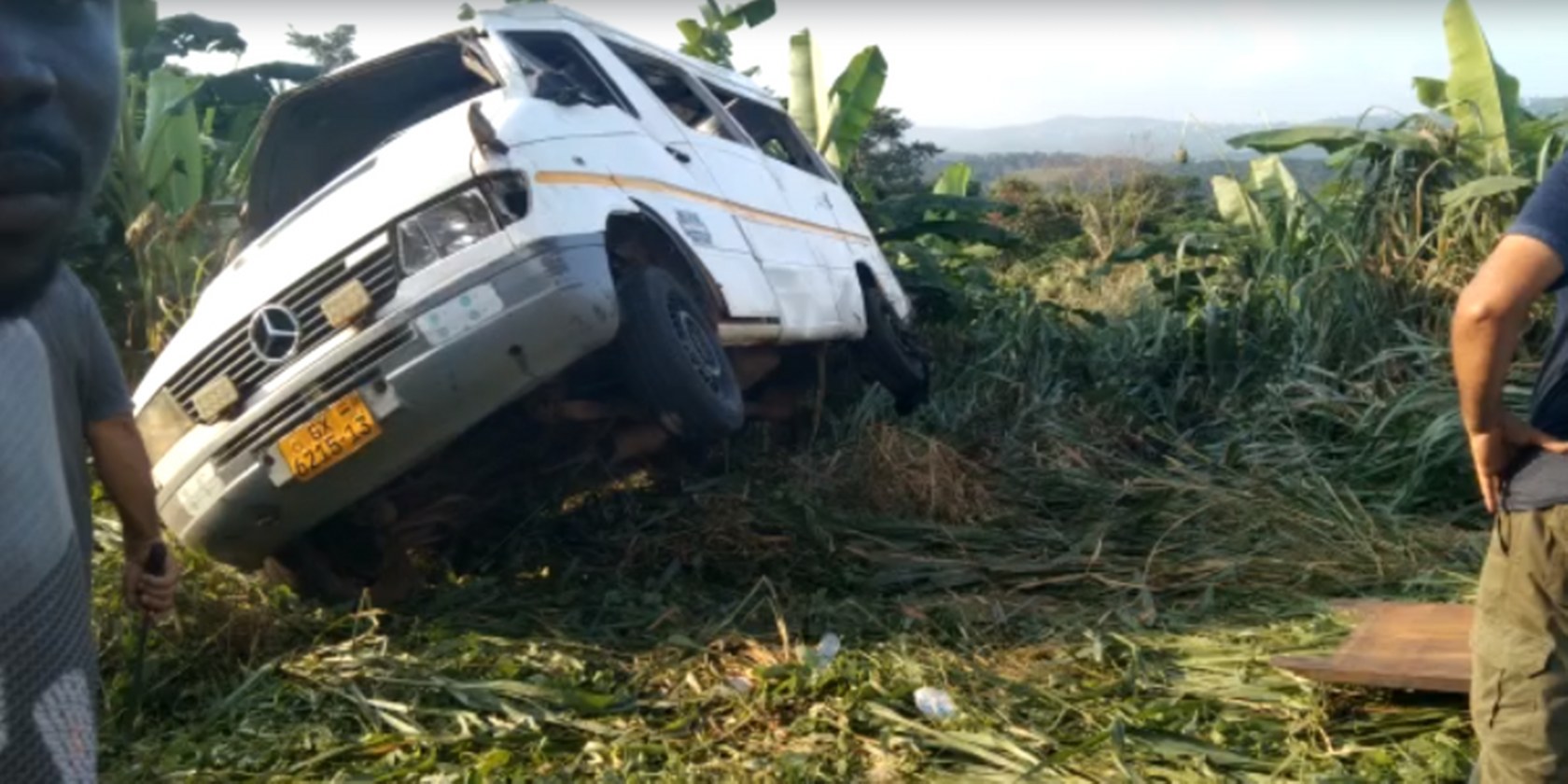 22 battling for their lives after accident on Mamfe Hills - Adomonline.com