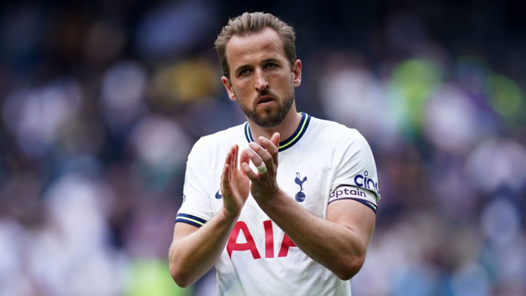 Bayern Munich's Uli Hoeness confident of signing Harry Kane ...