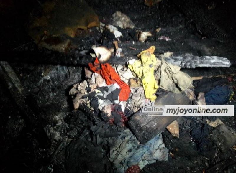 Fire razes down about 15 wooden structures at Ashaiman - Adomonline.com