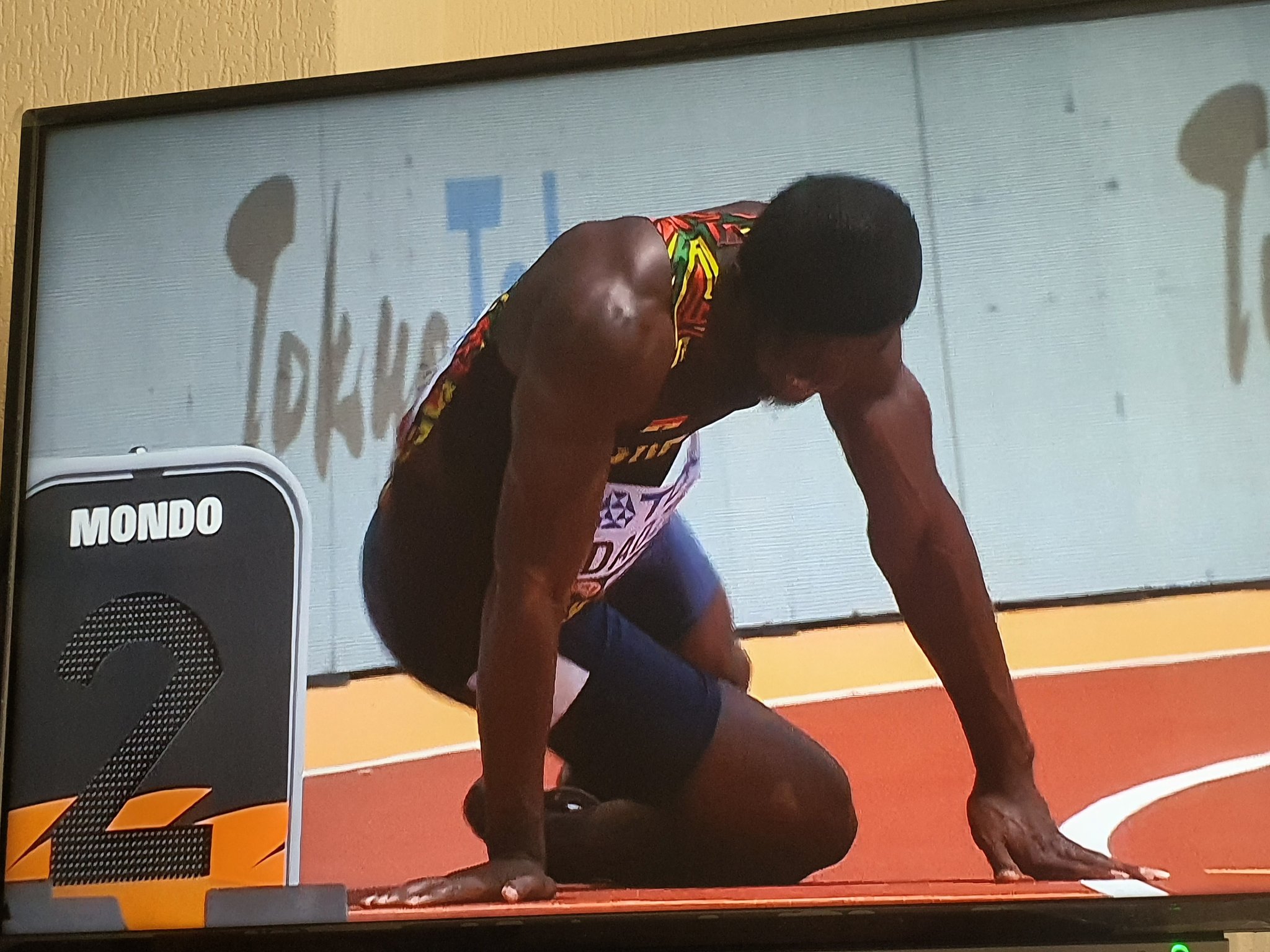 Budapest 2023: James Dadzie pulls out of 200m heats with injury ...